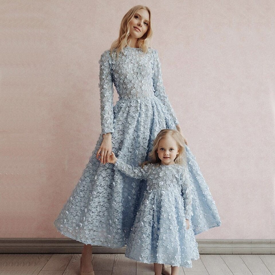 Mommy and Daughter – Little Palace Store